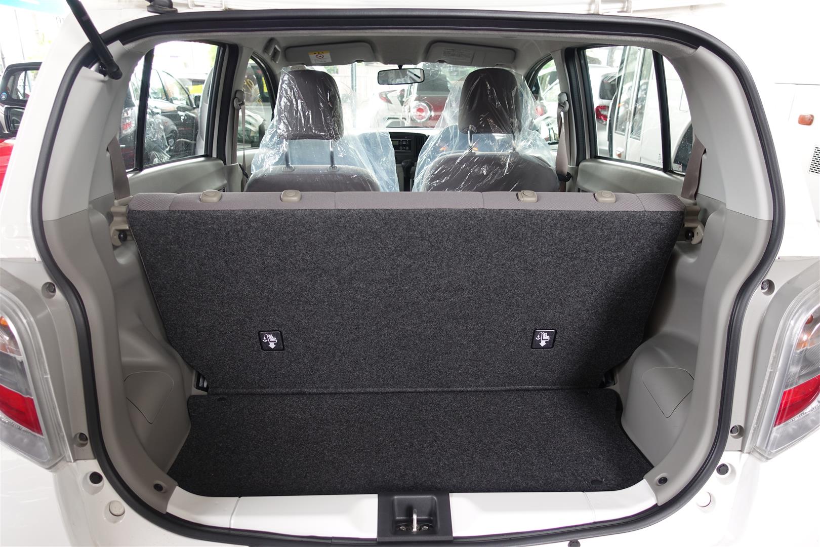 Daihatsu Mira - Ali Brothers