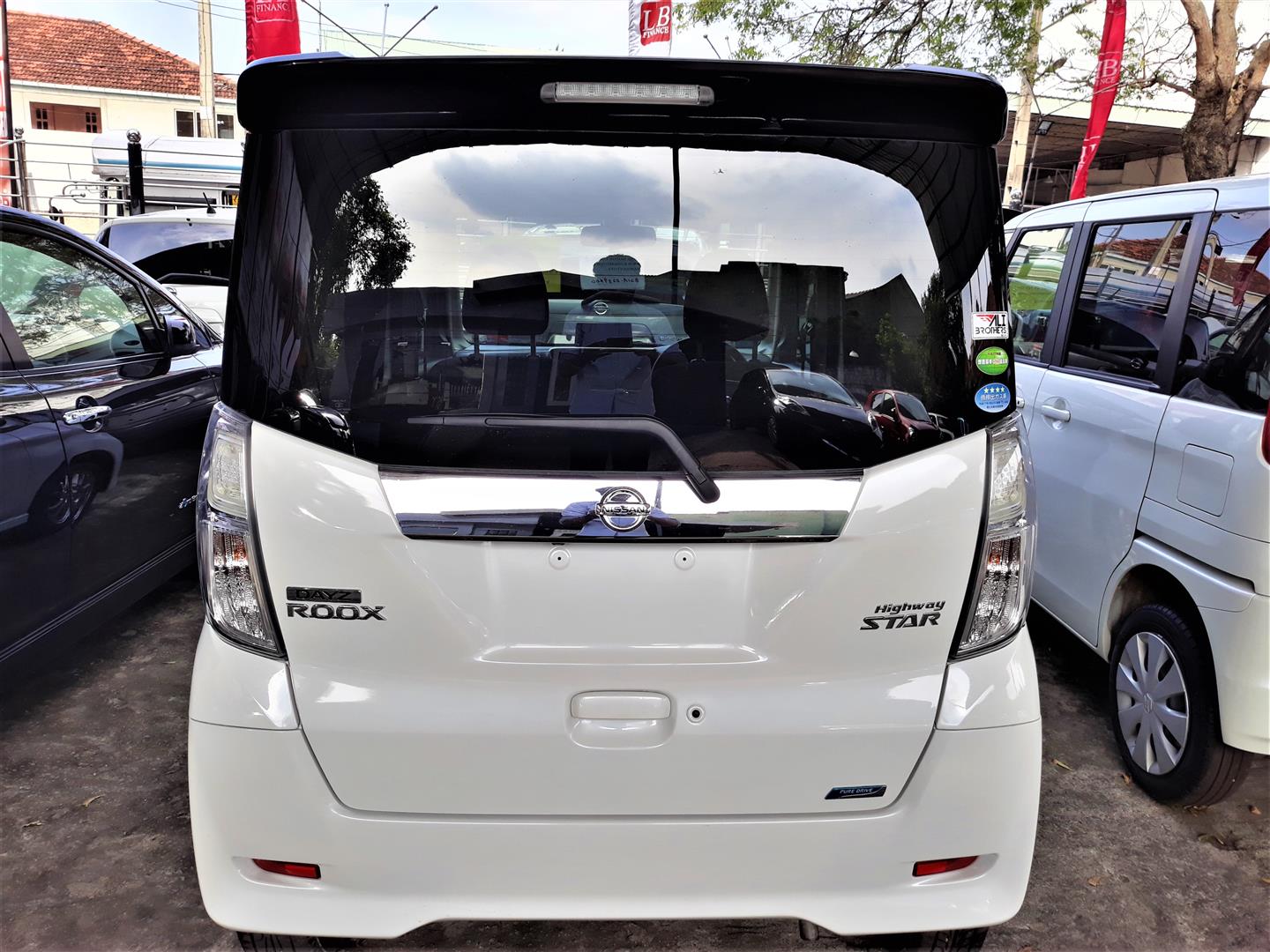 Nissan Roox Highway Star - Ali Brothers