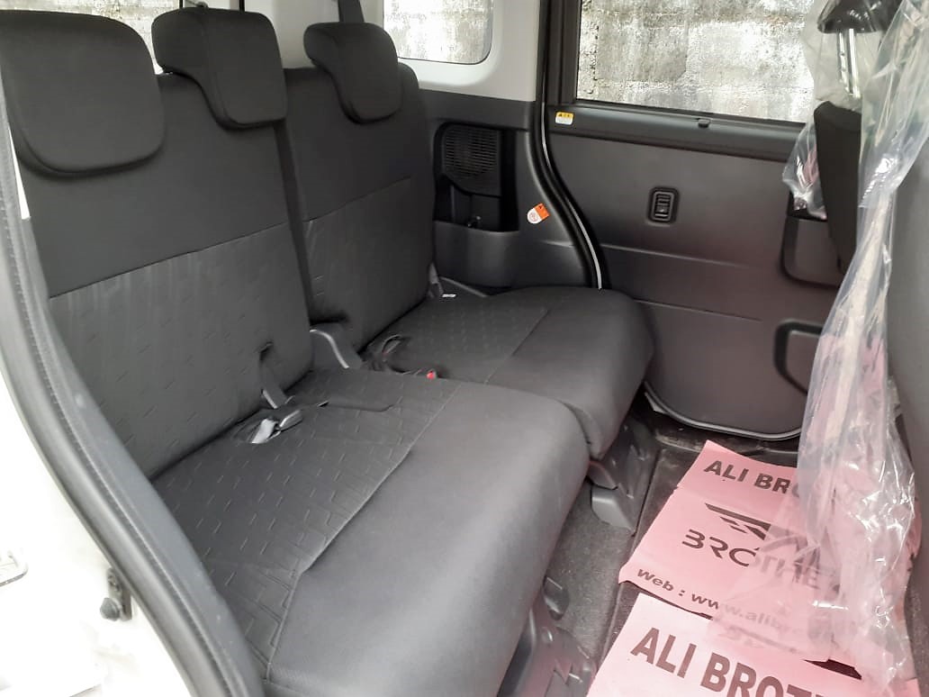 Toyota Roomy GT 2017 - Ali Brothers