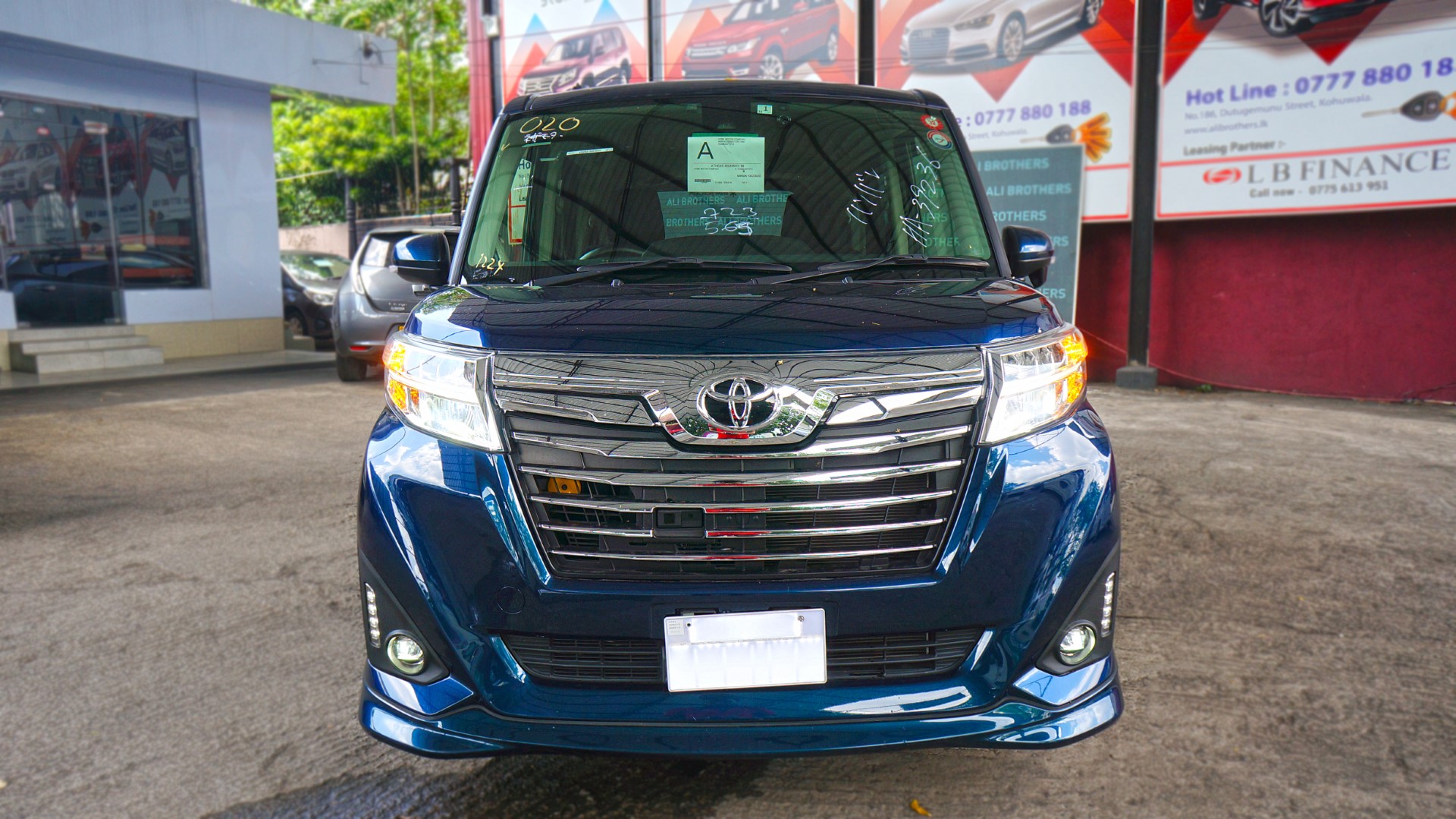 Toyota roomy custom GT 2017 - Ali Brothers